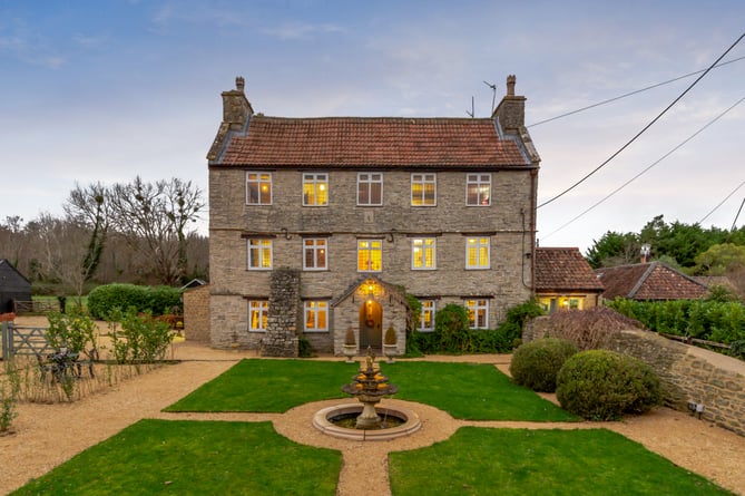 Keynsham "impressive" country home for sale sits in "beautifully ...