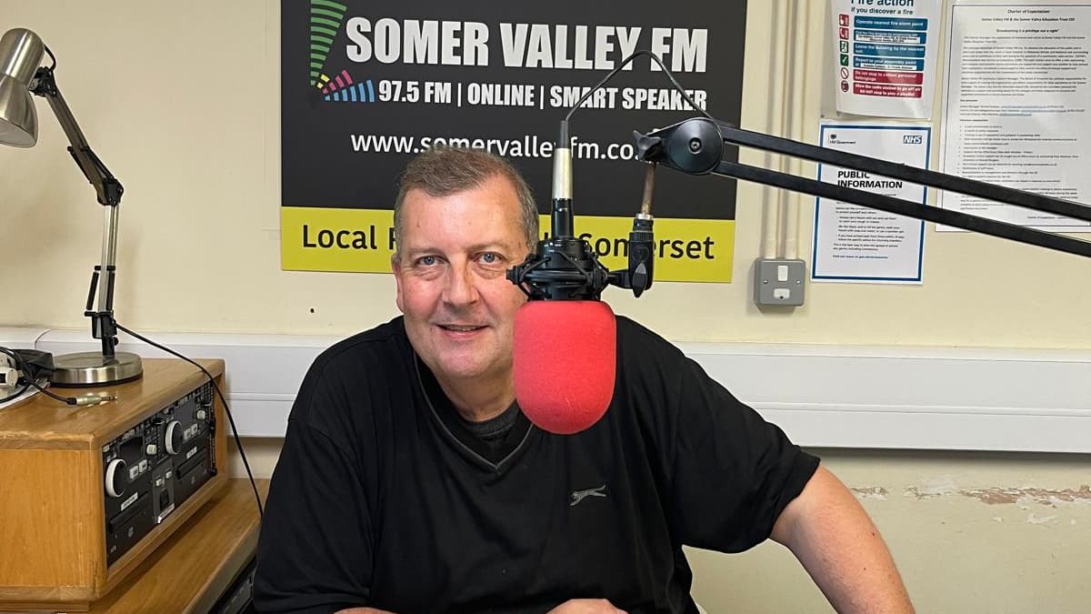 Somer Valley FM marks Remembrance Sunday with live broadcast ...
