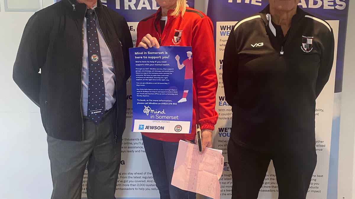 Shepton and Ilfracombe fans raise over £150 | mnrjournal.co.uk